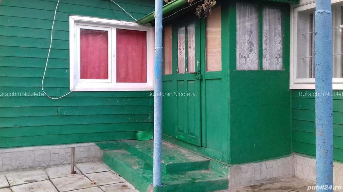 Casa batraneasca de vanzare in Sulina | Imoradar24
