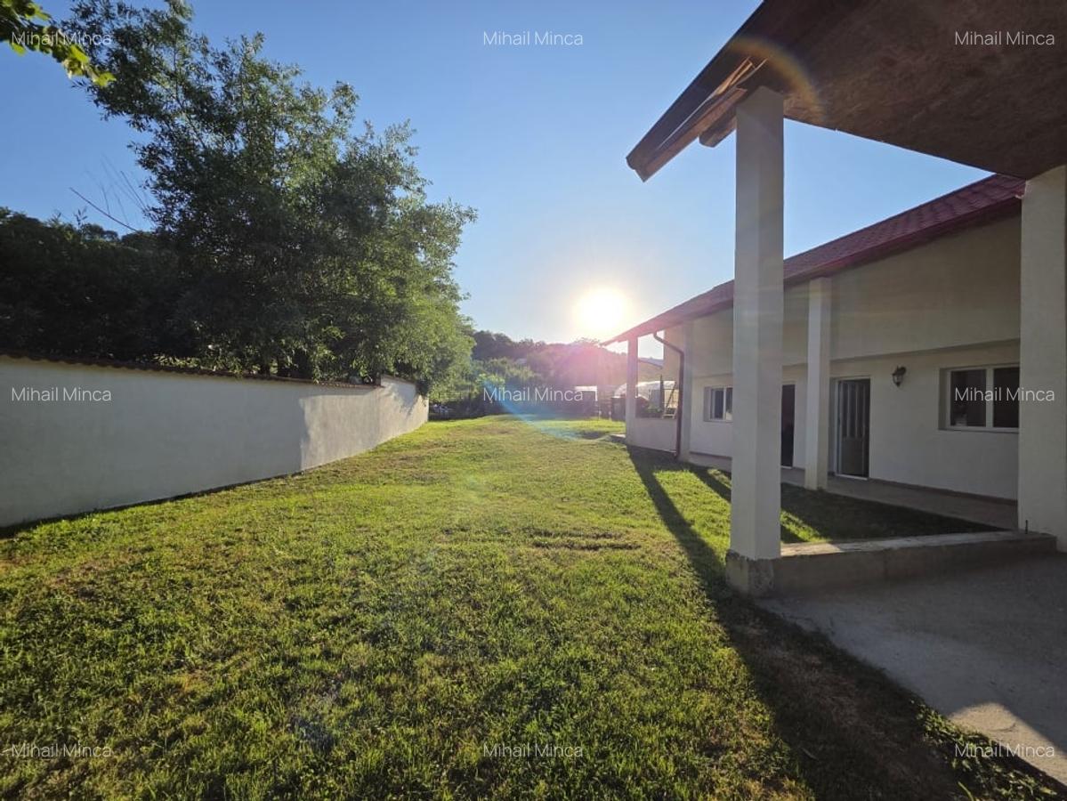 Casa spatioasa – Micesti, Arges, teren generos 2.500 mp, COMISION 0% ...