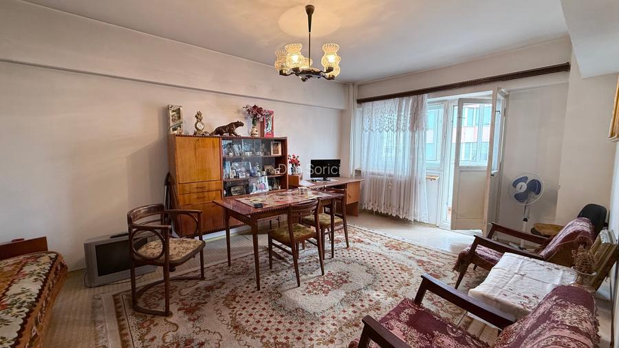 Calea Mosilor / Metrou Obor / 1980 / decomandat | Imoradar24