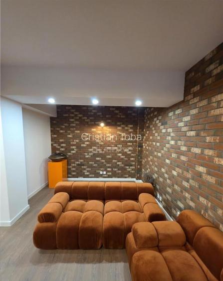 Casă cu 4 camere în 1 Decembrie preț € 1.200 / lună | Imoradar24