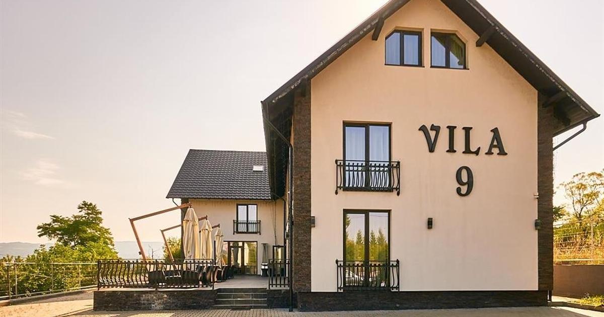 Pensiune la cheie langa partia de schi Toplita, 11 camere, Su-642 mp | Imoradar24