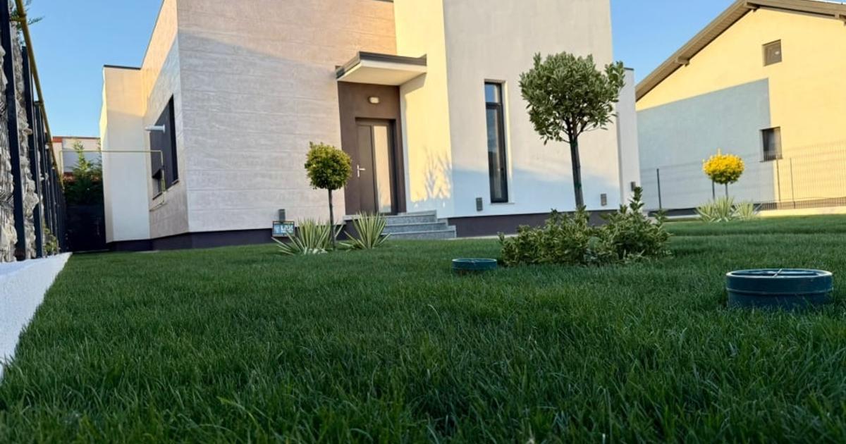 Casa moderna, constructie 2022, in Cartierul Livada - Focsani, cu teren ...