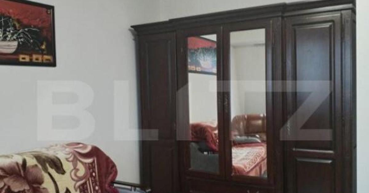 Apartament decomandat cu 3 camere în zona Aurel Vlaicu, Satu Mare preț ...