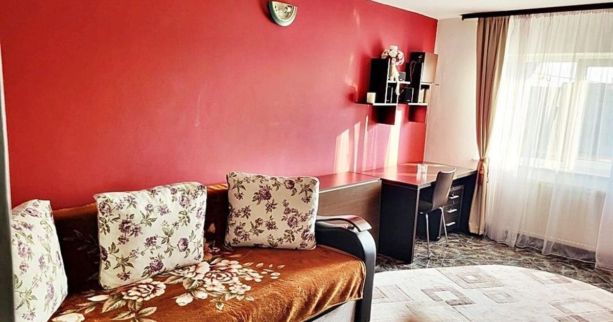 Codlea, apartament 2 camere decomandat, etaj 1, mobilat, 75000 euro ...