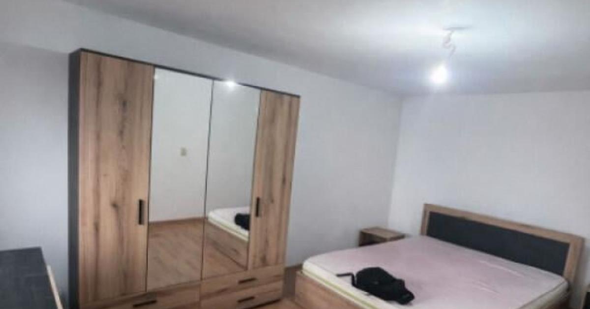 Apartament decomandat cu 2 camere în zona Bariera Vâlcii, Craiova preț ...